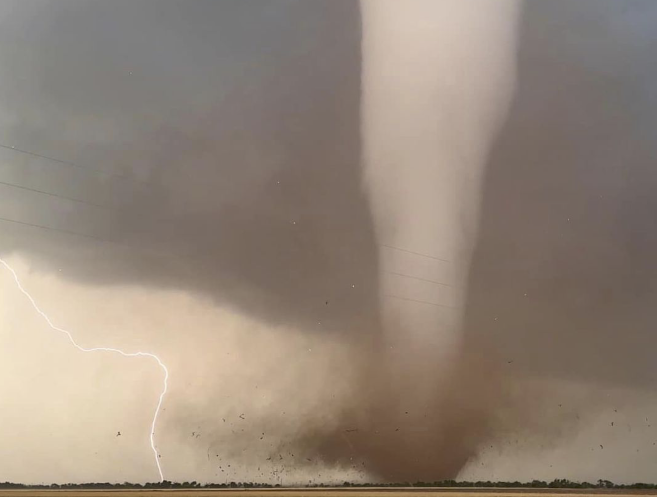 Book A Tour | Tempest Tours | Storm Chasing Vacations